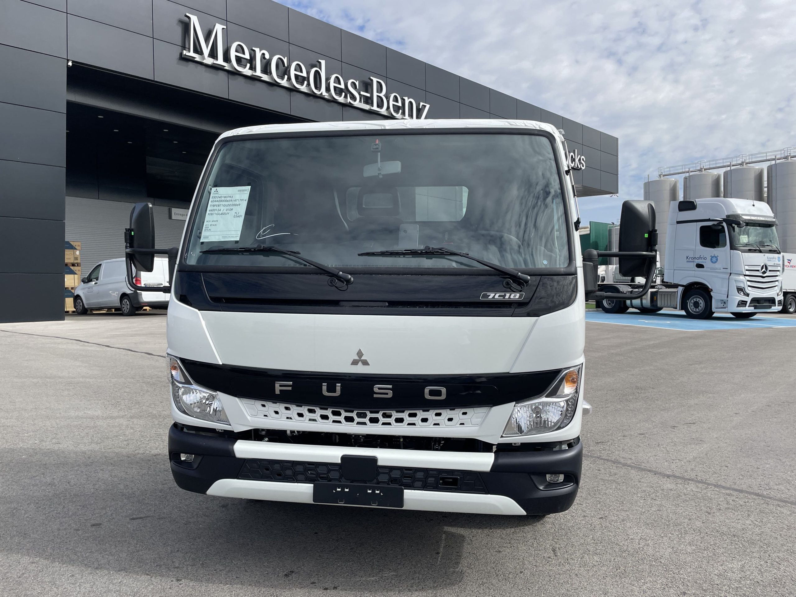 FUSO CANTER 3C15 3400 - Levante Trucks